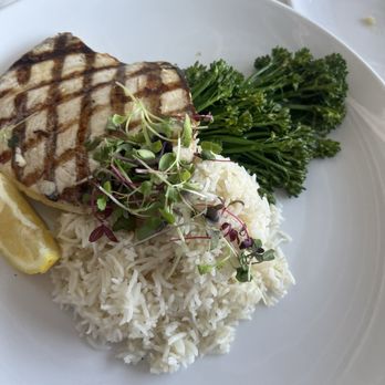 THE FLYING BRIDGE - Updated September 2024 - 277 Photos & 361 Reviews ...