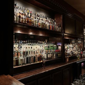 CAPTAIN FOXHEART’S BAD NEWS BAR & SPIRIT LODGE - Updated July 2025 ...