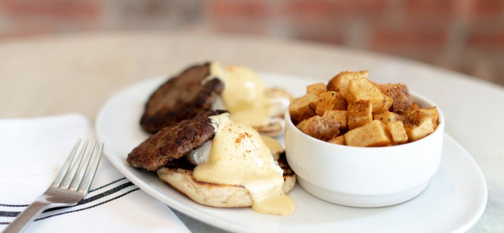 WHITE MAPLE CAFÉ - Updated July 2024 - 497 Photos & 385 Reviews - 47 E ...