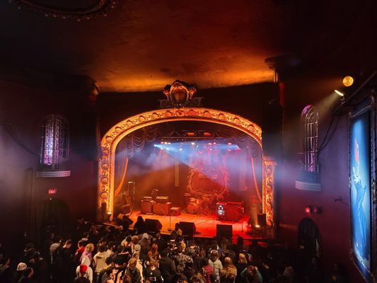 THE OPERA HOUSE - Updated December 2025 - 254 Photos & 51 Reviews - 735 ...