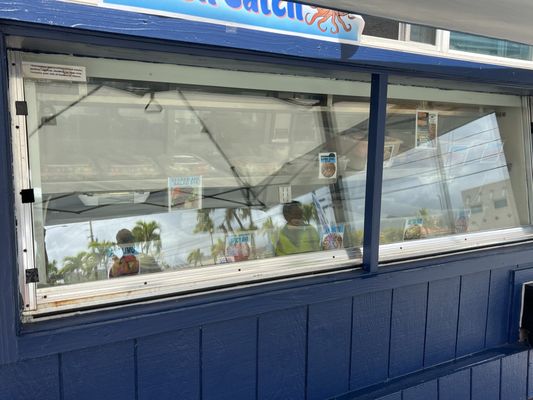 FRESH CATCH - Updated December 2025 - 36 Photos - 1130 Sand Island Pkwy ...