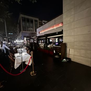 TOULOUSE CAFÉ AND BAR - Updated August 2024 - 1040 Photos & 561 Reviews ...