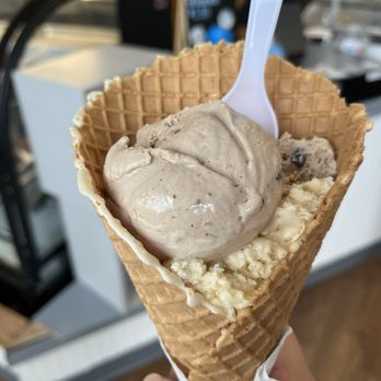 DAVIS CREAMERY - Updated April 2025 - 378 Photos & 404 Reviews - 113 E ...