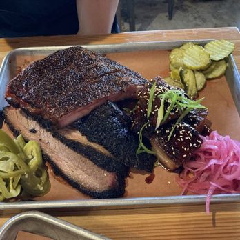 MOO’S CRAFT BARBECUE - Updated December 2024 - 1267 Photos & 734 ...