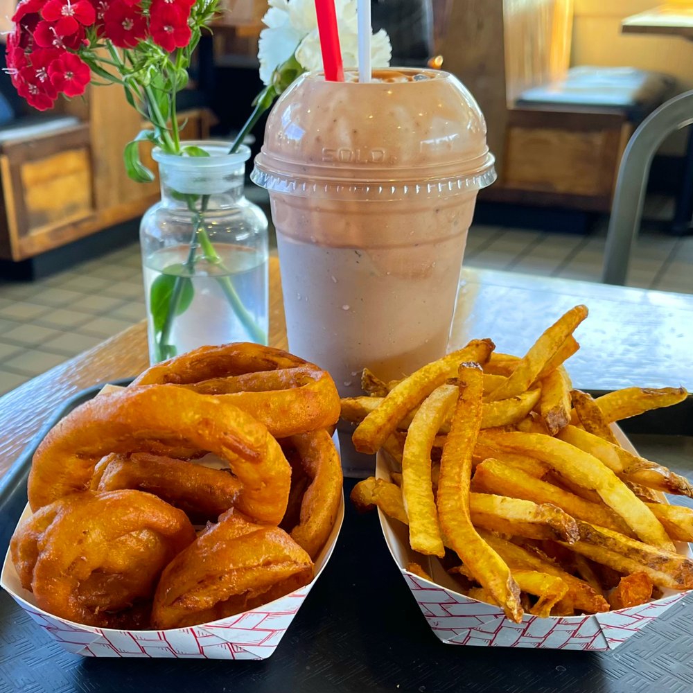 SPELUNKER’S BURGERS & FROZEN CUSTARD - 268 Photos & 745 Reviews - 116 ...