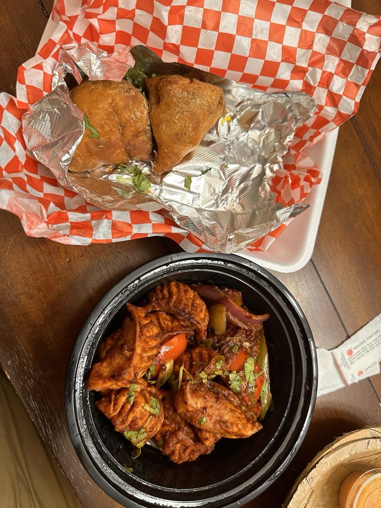 HIMALAYAN FOOD TRUCK - Updated October 2025 - 16 Photos - 1350 Pin Oak ...