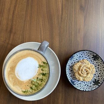 CARDOON - Updated December 2024 - 89 Photos & 26 Reviews - 2423 NW ...