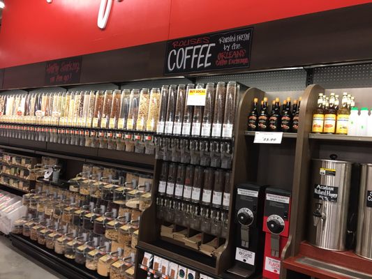 ROUSES MARKET - Updated December 2024 - 28 Photos & 19 Reviews - 6136 ...