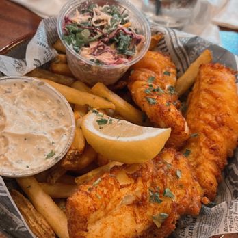 GUS’ SNUG - Updated September 2025 - 74 Photos & 75 Reviews - 38 S Main ...