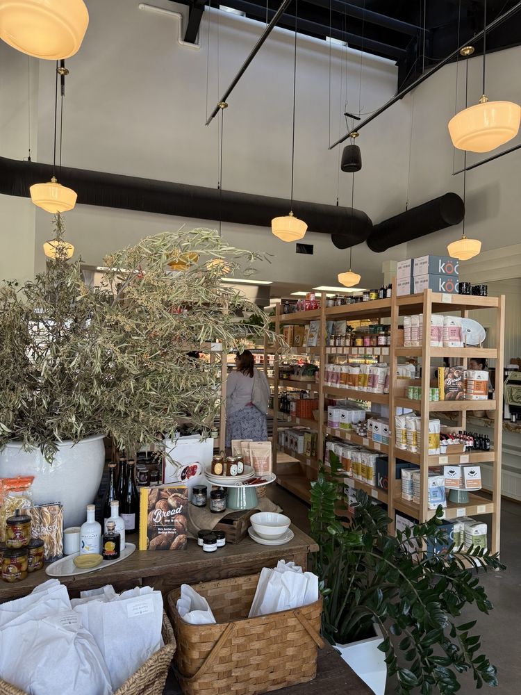 PERENN GROCERY - Updated October 2025 - 41 Photos & 14 Reviews - 7700 ...