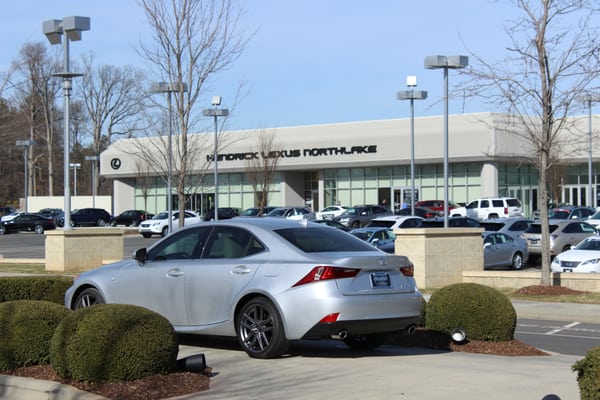 HENDRICK LEXUS NORTHLAKE - Updated December 2025 - 71 Photos & 133 ...