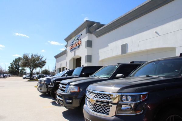 SHAWN’S MOTOR CREDIT - Updated December 2025 - 52 Photos & 20 Reviews ...