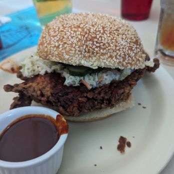 THE COMMODORE - Updated August 2025 - 414 Photos & 673 Reviews - 366 ...