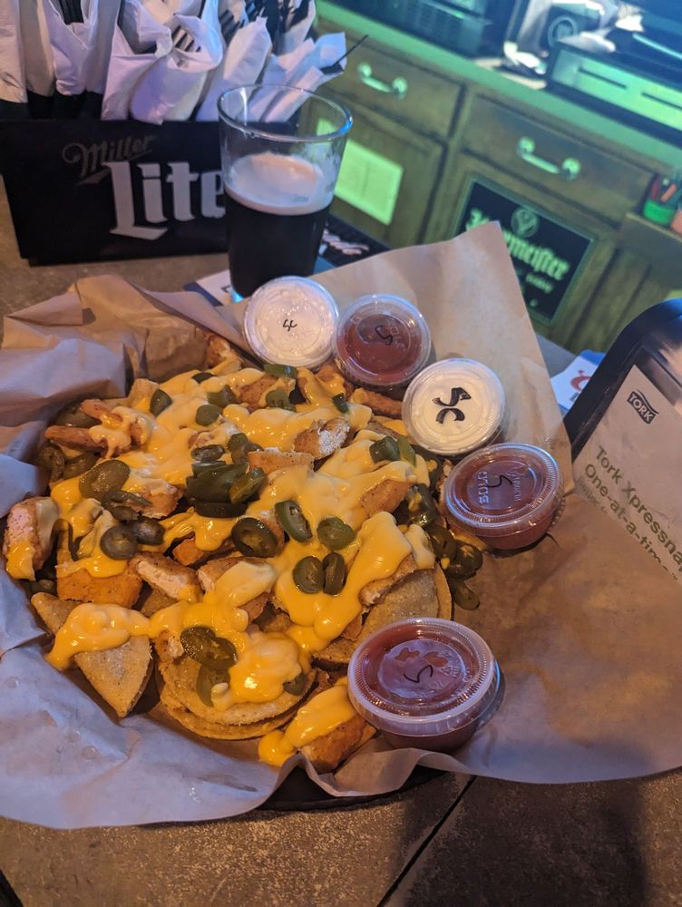 PUG MAHONES IRISH PUB & GRILL - Updated February 2025 - 10 Photos & 26 ...