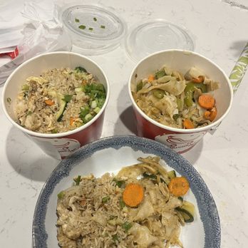 THAI CHILI 2GO - Updated October 2025 - 90 Photos & 130 Reviews - 20236 ...