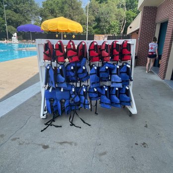 FRANKLIN FAMILY AQUATIC CENTER - Updated December 2025 - 28 Photos ...