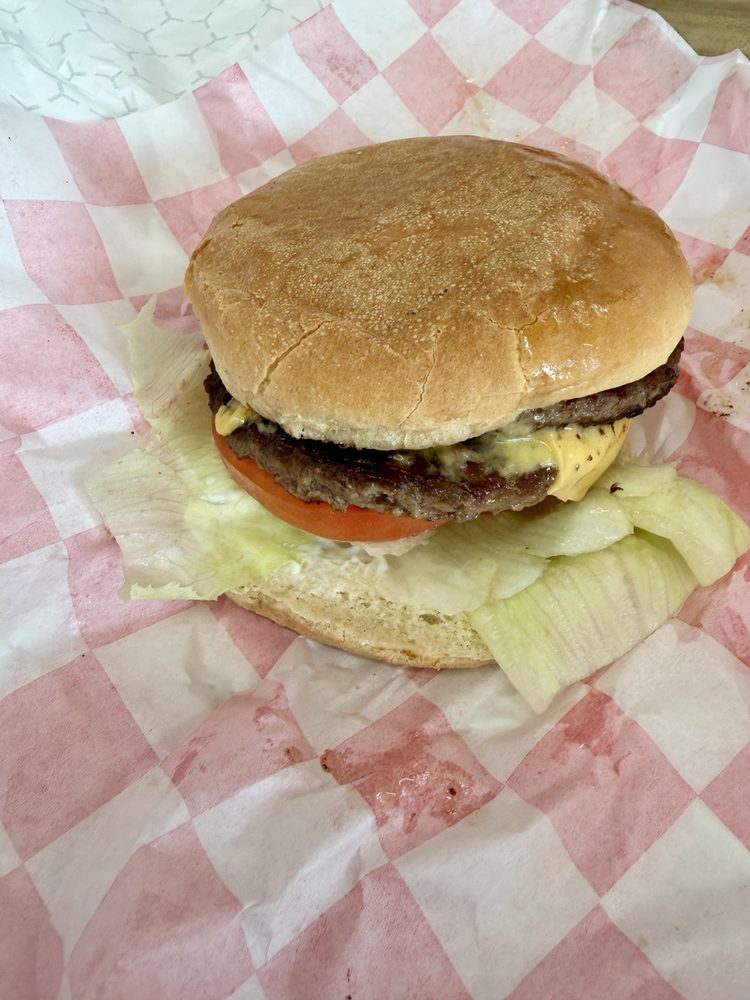 BURGER DELITE NO 5 - Updated January 2026 - 39 Photos & 16 Reviews ...
