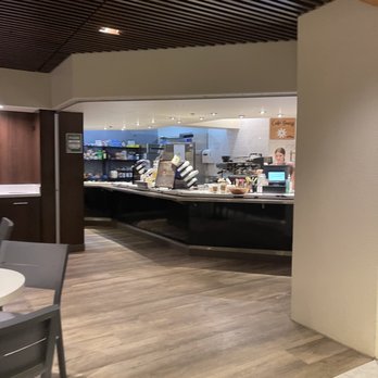 CAFE DAISY - Updated January 2026 - 68 Photos & 24 Reviews - 700 Bishop ...