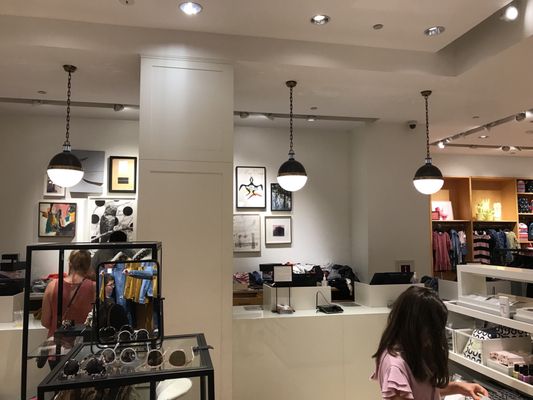 J.CREW - Updated August 2025 - 10 Photos & 17 Reviews - 160 N Gulph Rd ...