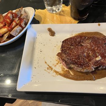 CHARLIE’S ON THE LAKE - Updated December 2025 - 110 Photos & 231 ...