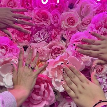 BEMISS NAILS - Updated December 2025 - 72 Photos & 28 Reviews - 4165 E ...