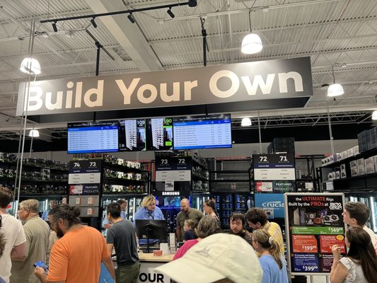 MICRO CENTER - Updated May 2025 - 20 Photos & 18 Reviews - 4744 South ...