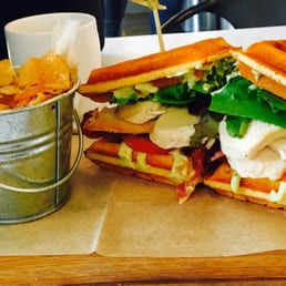 THE CORNER PANTRY - Updated December 2025 - 328 Photos & 252 Reviews ...