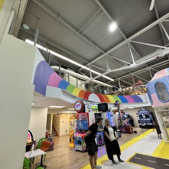 SKYCASTLE - Updated December 2025 - 10 Photos - 105-6008 Macleod Trail ...