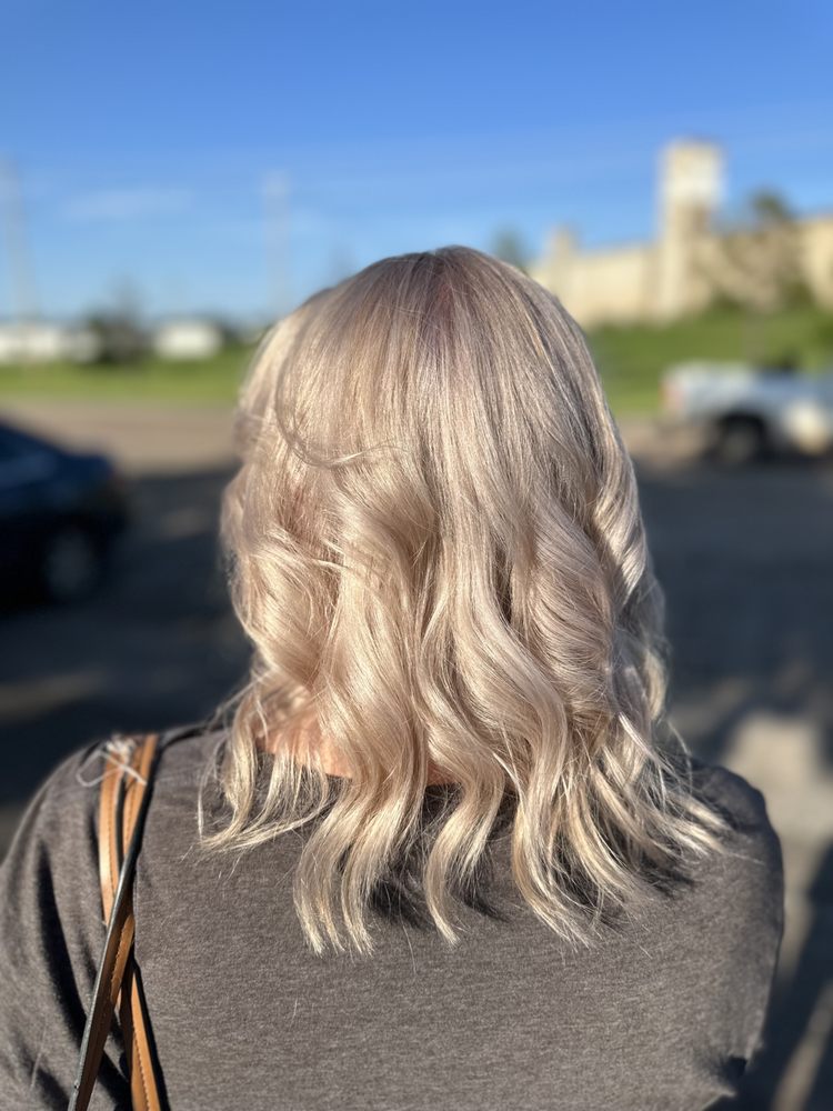 BEAUTY BY BAYLEE - Updated July 2025 - 30 Photos - 1014 N Van Buren St ...