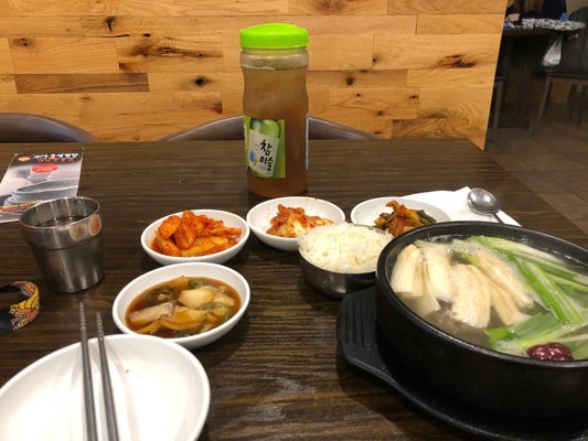 GOMONAE - Updated June 2024 - 88 Photos & 40 Reviews - 11407 Emerald St ...