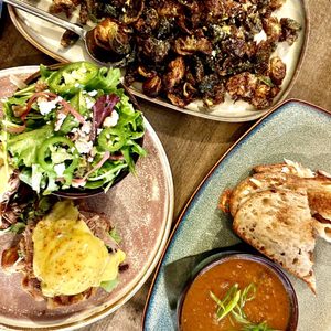 DOSC - 376 Photos & 111 Reviews - 10190 - 104 Street NW, Edmonton ...