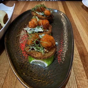 AMINA - Updated August 2024 - 467 Photos & 191 Reviews - 104 Chestnut ...