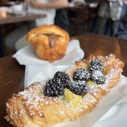 VIA CANNUCCIA - Updated December 2025 - 289 Photos & 142 Reviews - 1739 ...