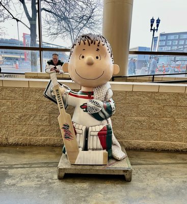 THE PEANUTS GANG STATUES - Updated December 2025 - 110 Photos - 350 ...