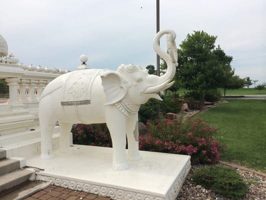 HINDU TEMPLE CULTURAL CENTER - Updated October 2025 - 21 Photos - 33916 ...