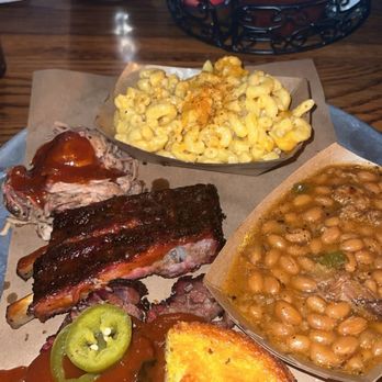 DINOSAUR BAR-B-QUE - Updated August 2024 - 1323 Photos & 1858 Reviews ...