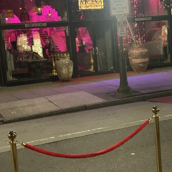 MONA - Updated July 2025 - 105 Photos & 52 Reviews - 1308 Chestnut St ...