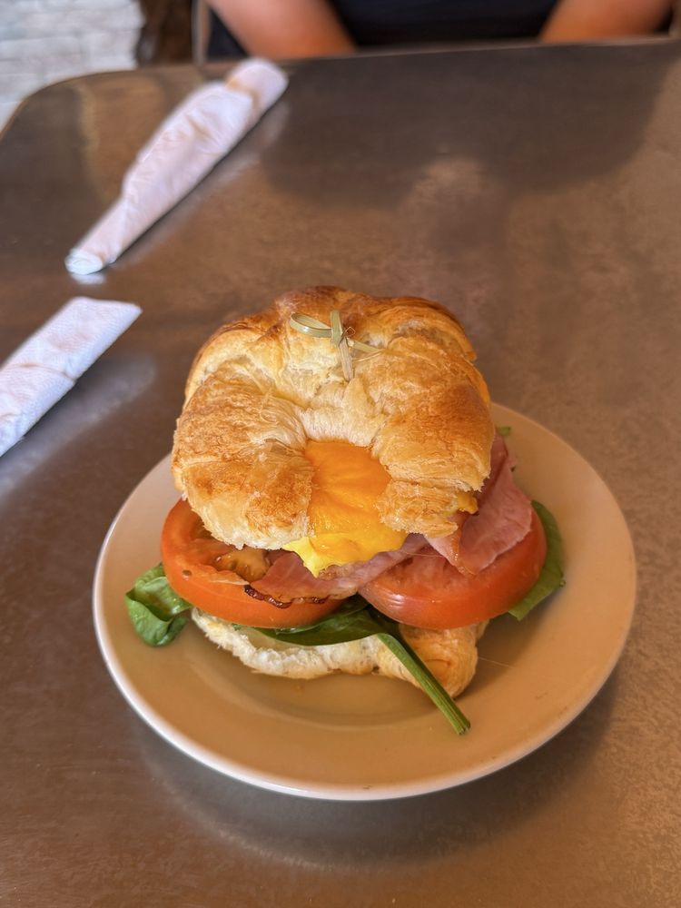 DESTINATION CAFE - Updated October 2025 - 15 Photos & 13 Reviews - 475 ...