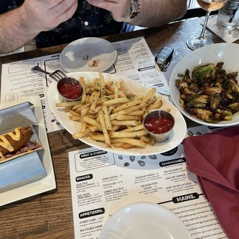 LIB’S GRILL - Updated October 2024 - 785 Photos & 641 Reviews - 8191 ...