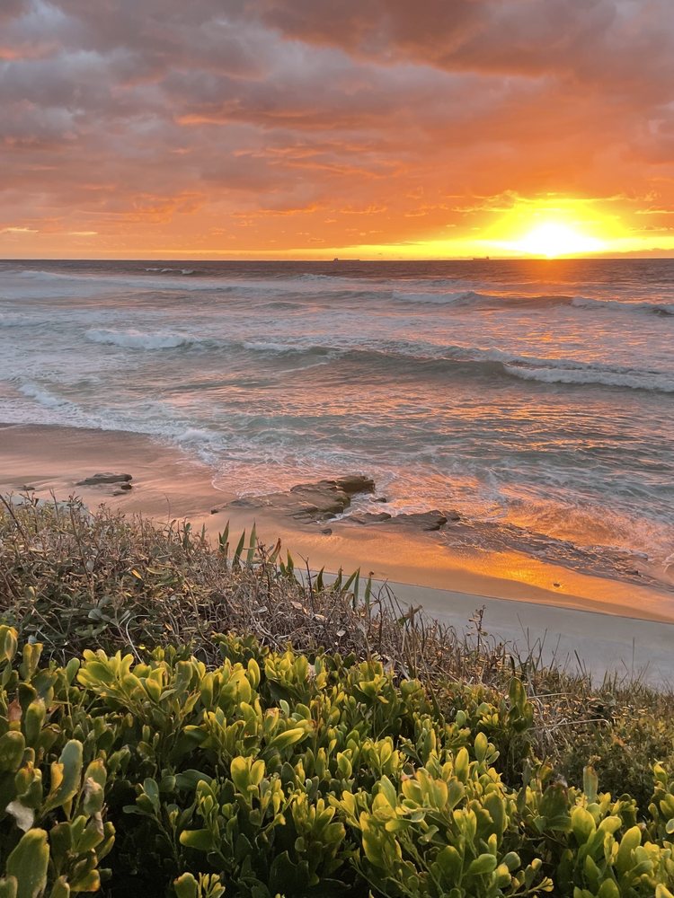 MEREWETHER BEACH - Updated August 2025 - 22 Photos - Merewether Beach ...