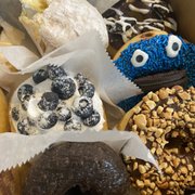 SARAH DONUTS - 209 Photos & 192 Reviews - 5860 Jimmy Carter Blvd ...