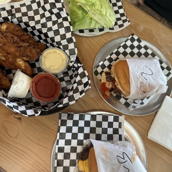 LOWBOY - Updated April 2025 - 476 Photos & 461 Reviews - 1540 Sunset ...