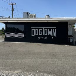 DOGTOWN - Updated October 2025 - 179 Photos - 170 Reviews - 664 New ...