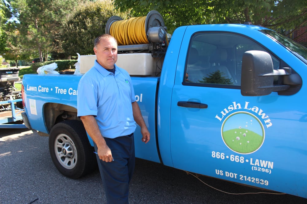 LUSH LAWN - Updated October 2025 - 68 Photos & 123 Reviews - 1950 Star ...