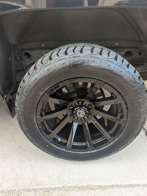 RAW WHEELS & TIRES - Updated September 2025 - 36 Photos - 830 Zaragosa ...