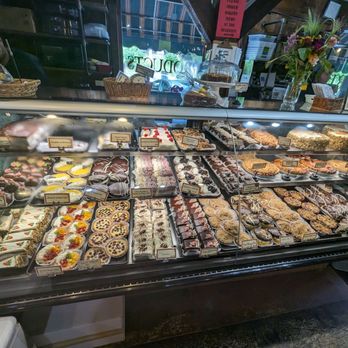 THE VERMONT COUNTRY DELI - Updated December 2024 - 260 Photos & 290 ...