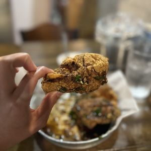 WING SLINGERS - Updated May 2024 - 66 Photos & 224 Reviews - 7325 E ...