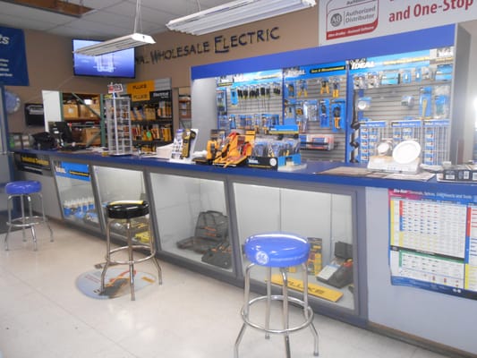 ROYAL WHOLESALE ELECTRIC - Updated December 2025 - 10096 6th St, Rancho ...