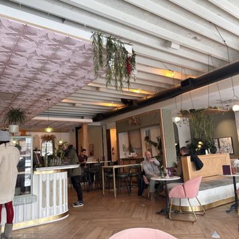 HELLO DARLING - Updated December 2025 - 74 Photos & 33 Reviews - 3484 W ...