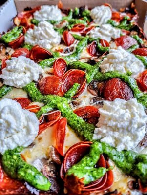 CRUST PIZZERIA - Updated October 2025 - 245 Photos & 71 Reviews - 2415 ...